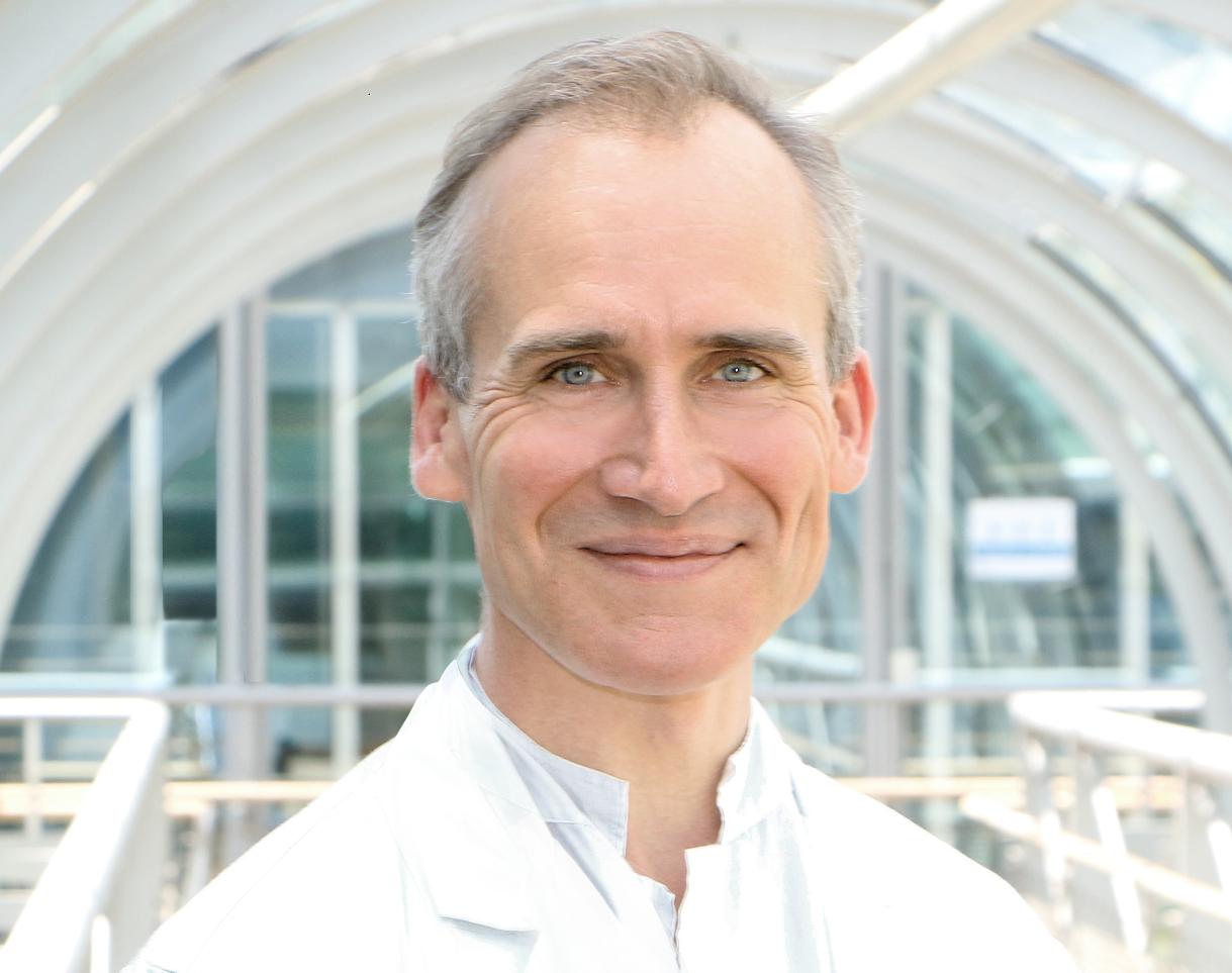 Dr. Dirk Debus | NÜRNBERG