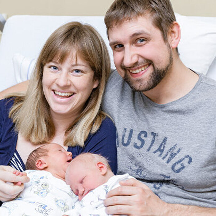 Mehrlingsschwangerschaften - Klinikum Nürnberg | NÜRNBERG